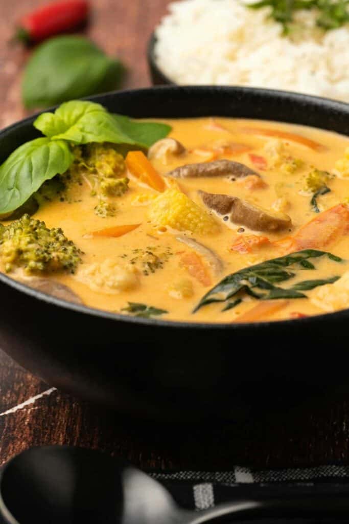 Thai Red Curry - Gimme That Flavor