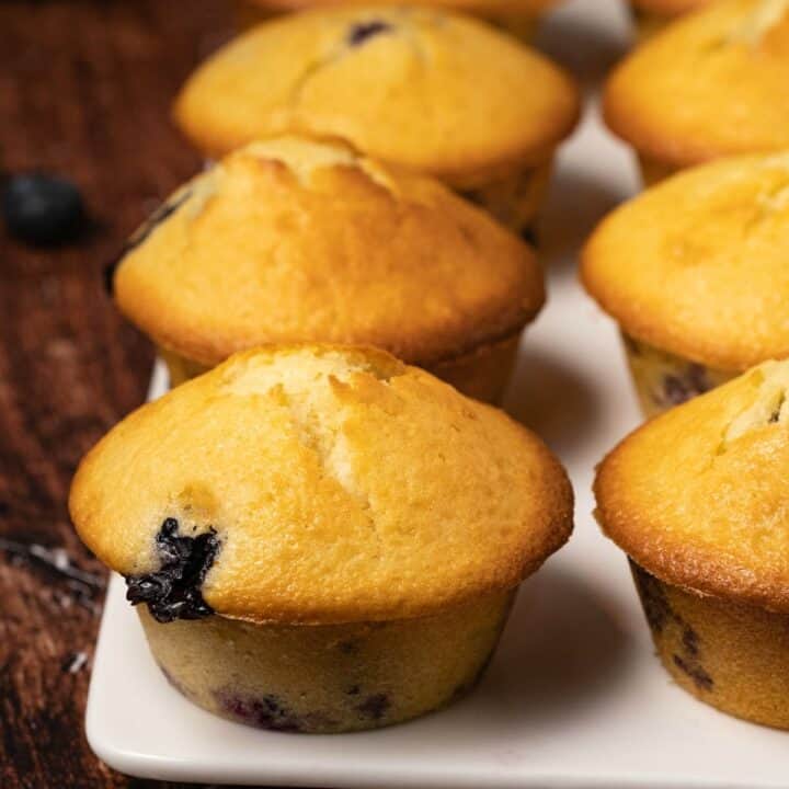 Easy Blueberry Muffins - Gimme That Flavor