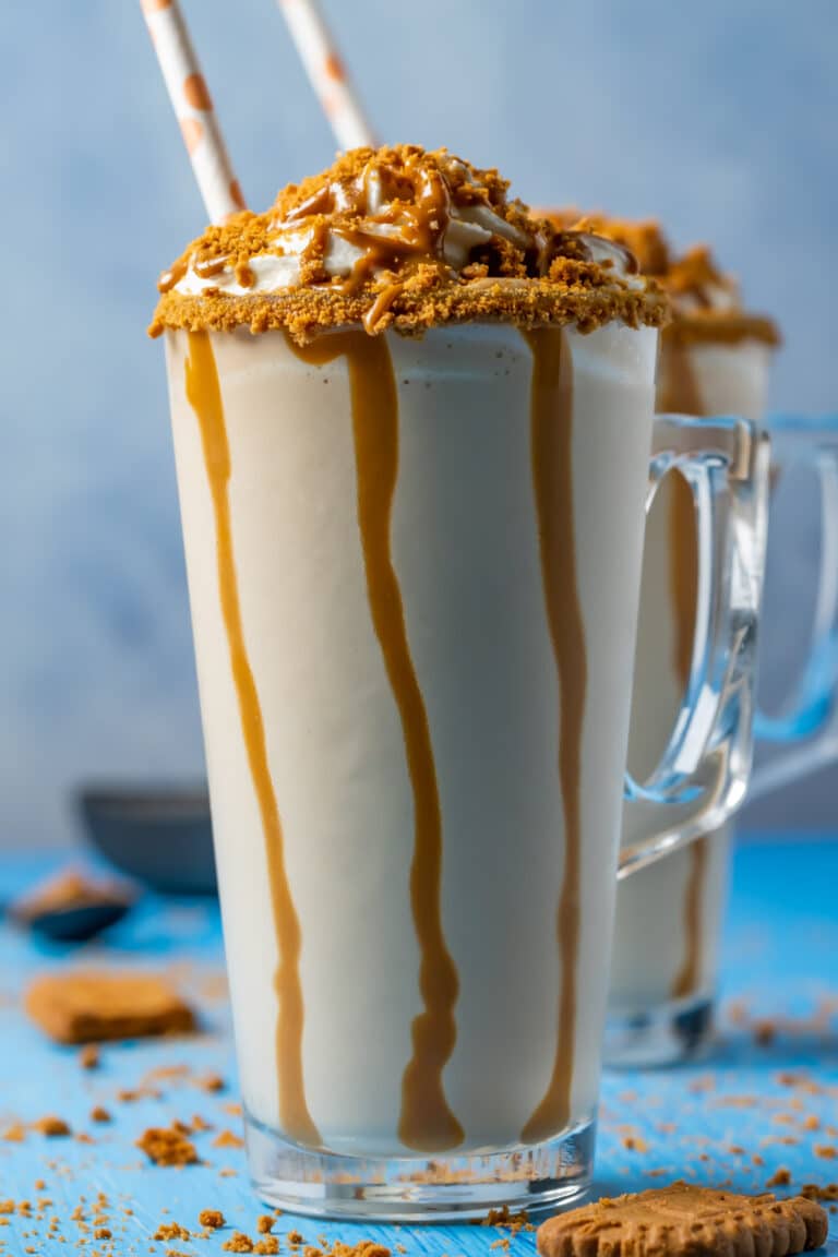 Biscoff Milkshake - Gimme That Flavor