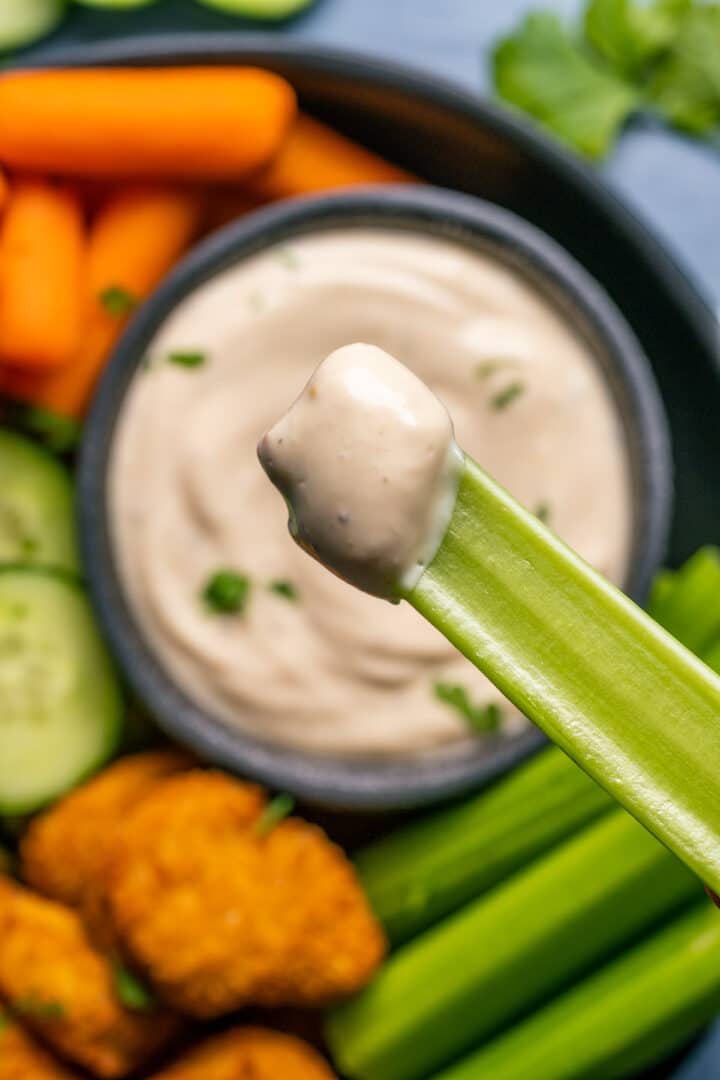 Buffalo Ranch Dressing - Gimme That Flavor