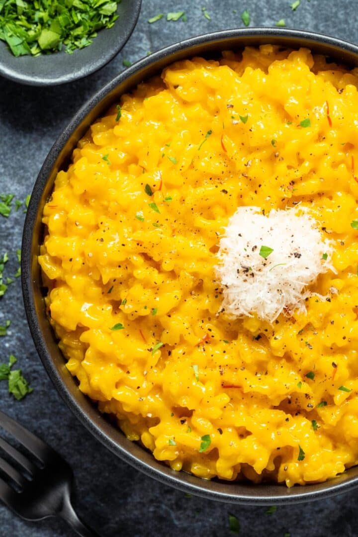 Risotto Allo Zafferano - Gimme That Flavor