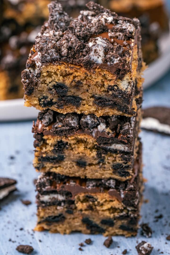 Oreo Blondies - Gimme That Flavor